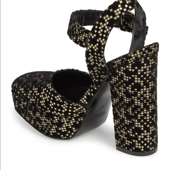 Charles David | Shoes | Black And Gold Roan Platform Sandal Charles ...